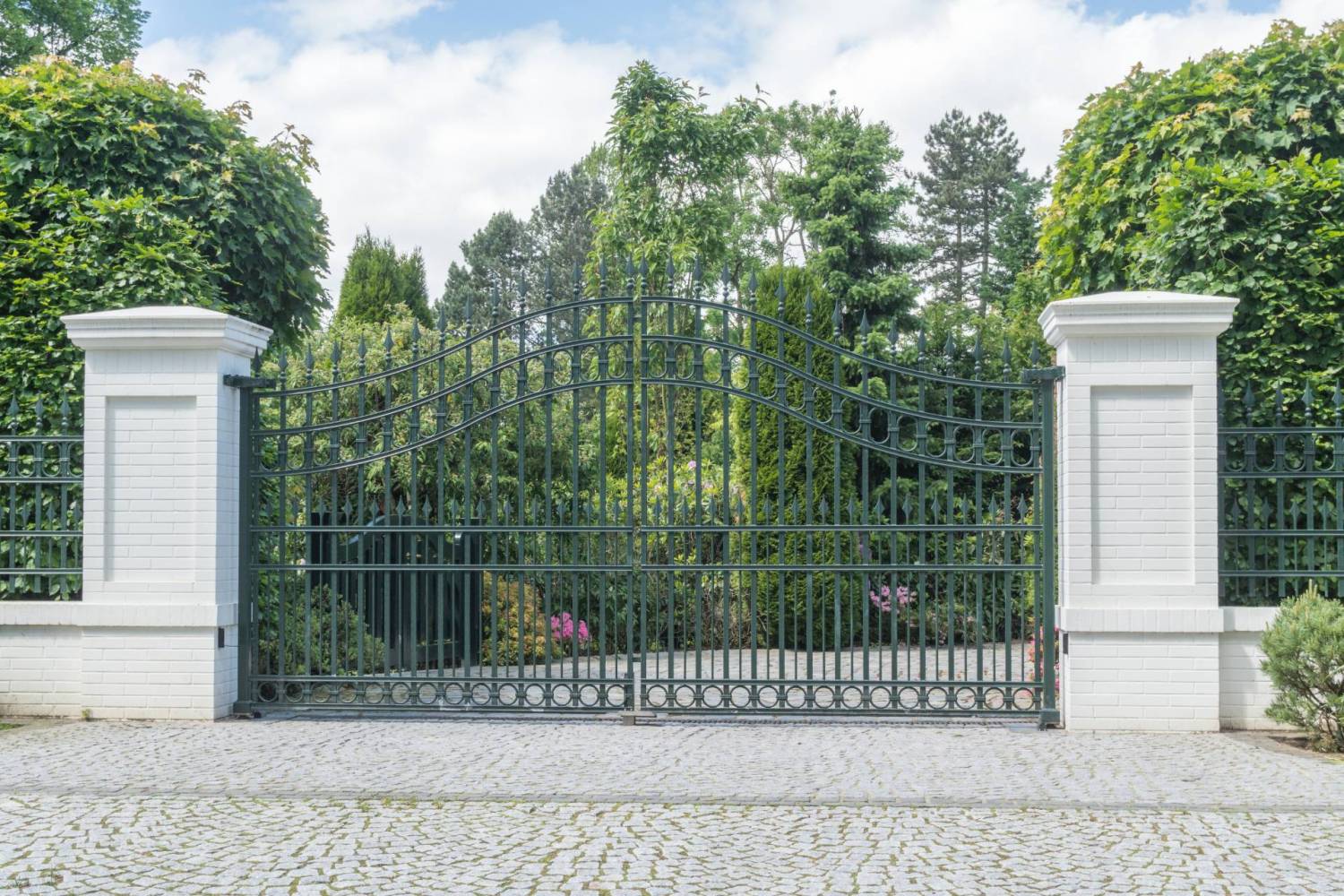 Adding Electric Power to Existing Masonry Pillars | Southern Electrical